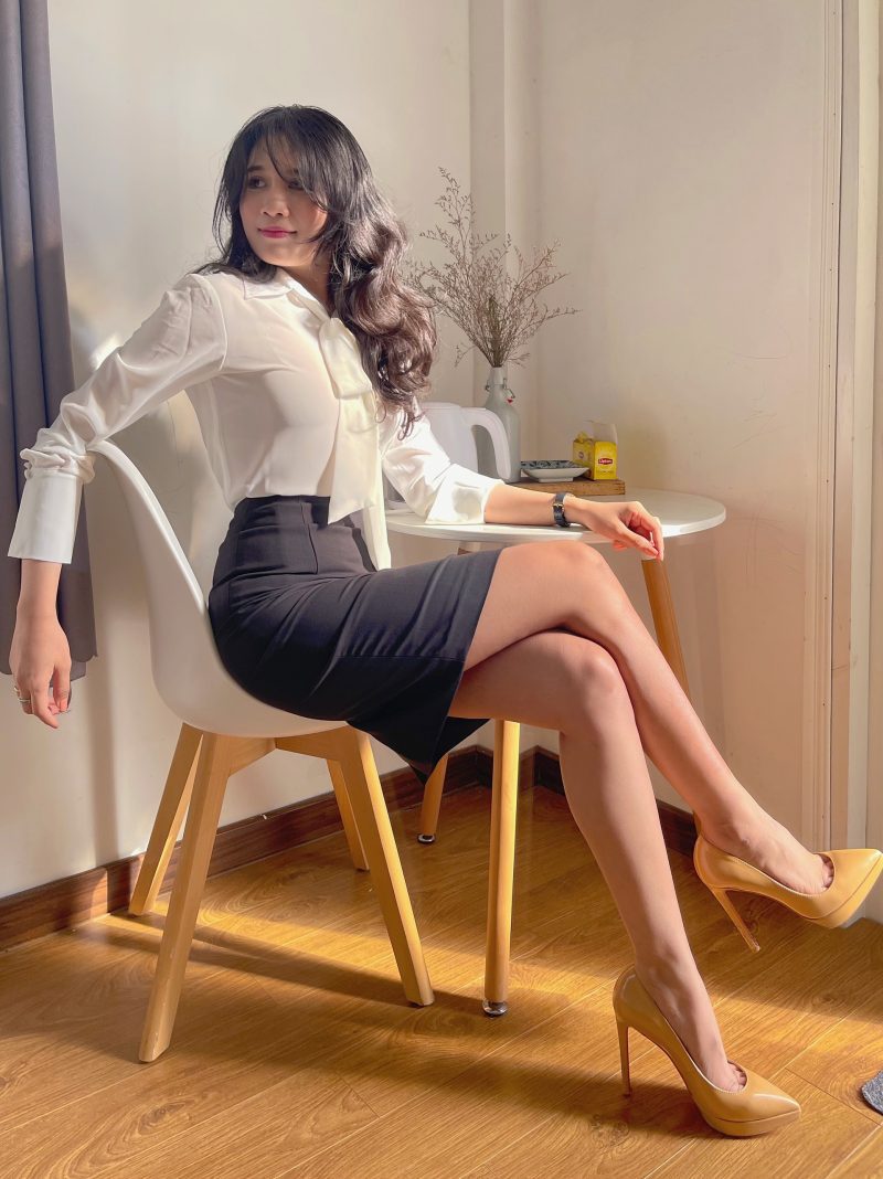 Áo sơ mi lụa thắt nơ cổ - DORIS TOP | Áo sơ mi mới nhất 2022 • Andora